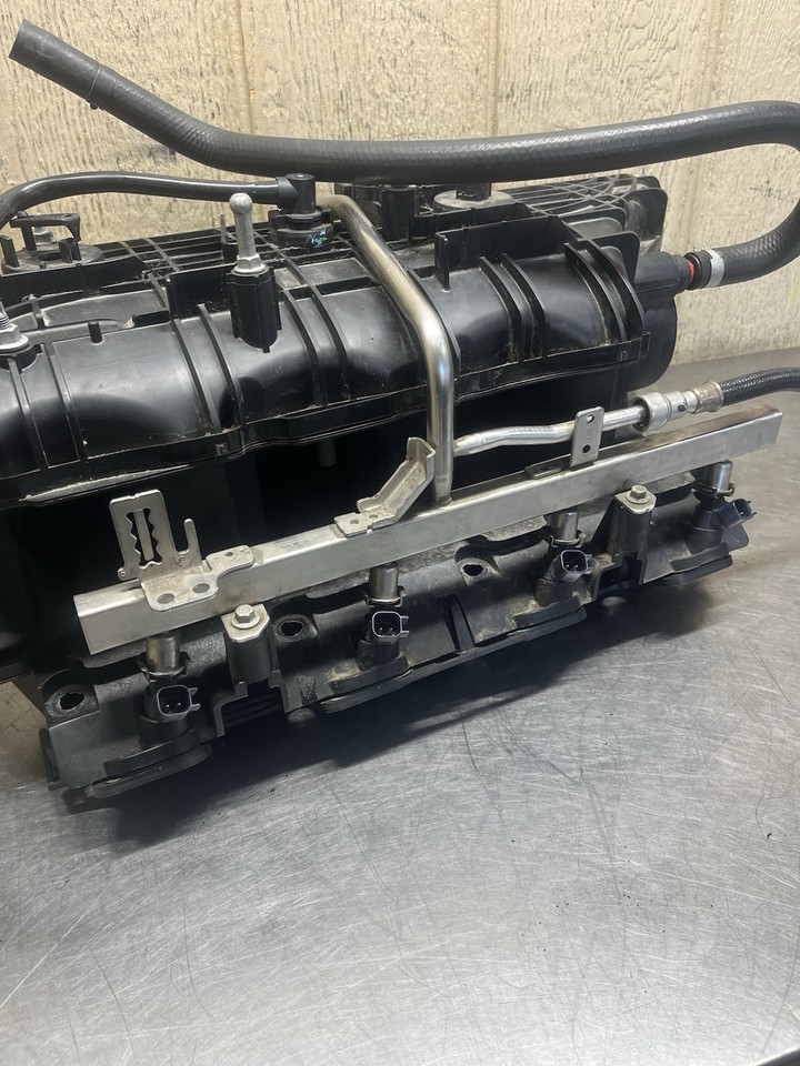 OEM GM NNBS Intake Manifold Fuel Rails Injectors COMPLETE 4.8 5.3 6.0 6 ...