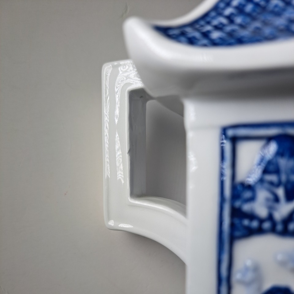 Willow Blue Johnson Bros Christopher Johnson Series 1 Pagoda Teapot New ...