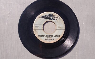 The Superbs 45rpm Single 7-inch Dore Records #715 Raindrops, Memories ...