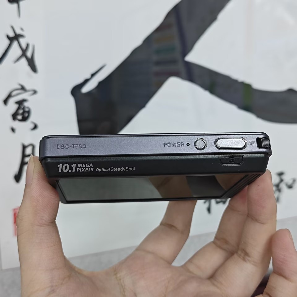 Sony Cybershot DSC-T700 10.1MP Digital Camera 4x Optical Zoom Grey W ...