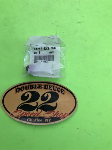 GENUINE Honda NOS 33718-GE3-760 COLLAR | eBay