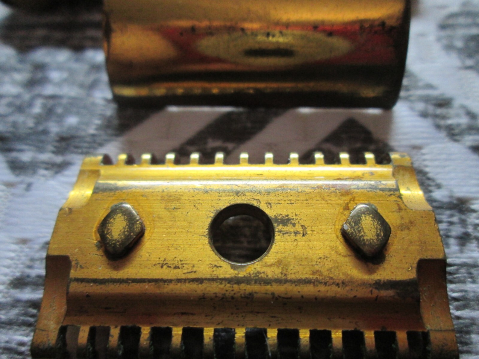 Vintage Gillette 1931-1935 Goodwill DE Safety Razor w/Ball End Gold ...