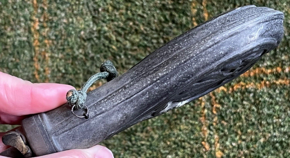 GENUINE VINTAGE ANTIQUE METAL & BRASS BLACK POWDER FUNNEL FLASK ...