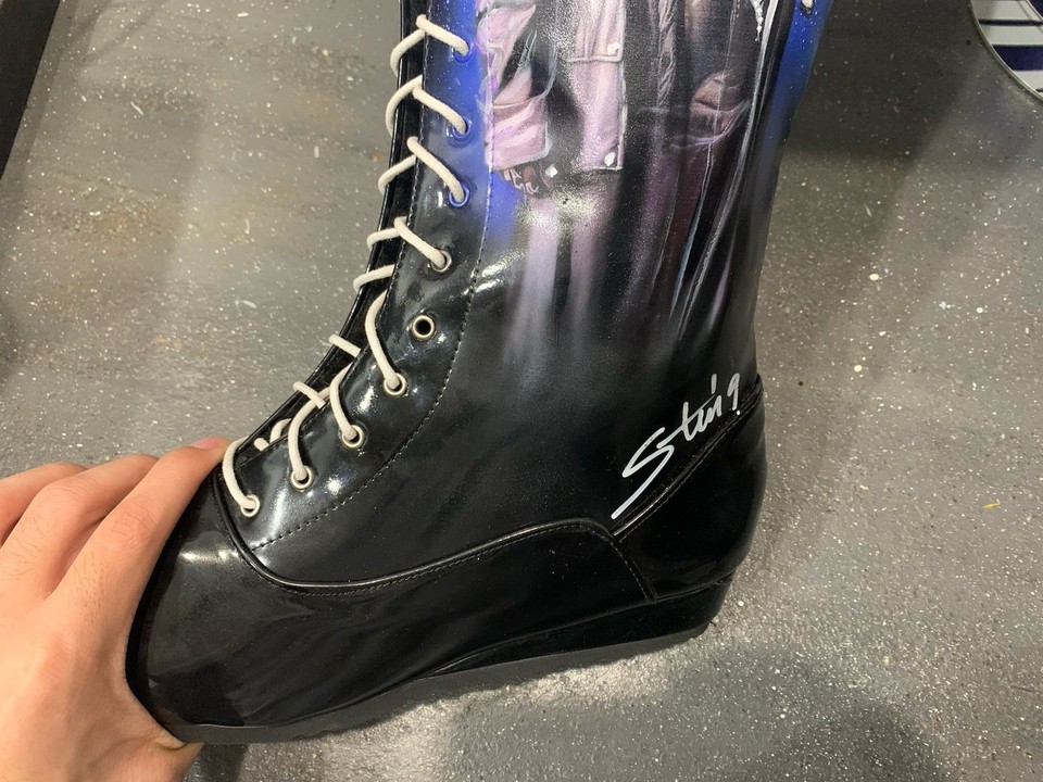The Icon Sting Autographed Boot W/proof Wcw Wrestling Aew Signed Wwe ...