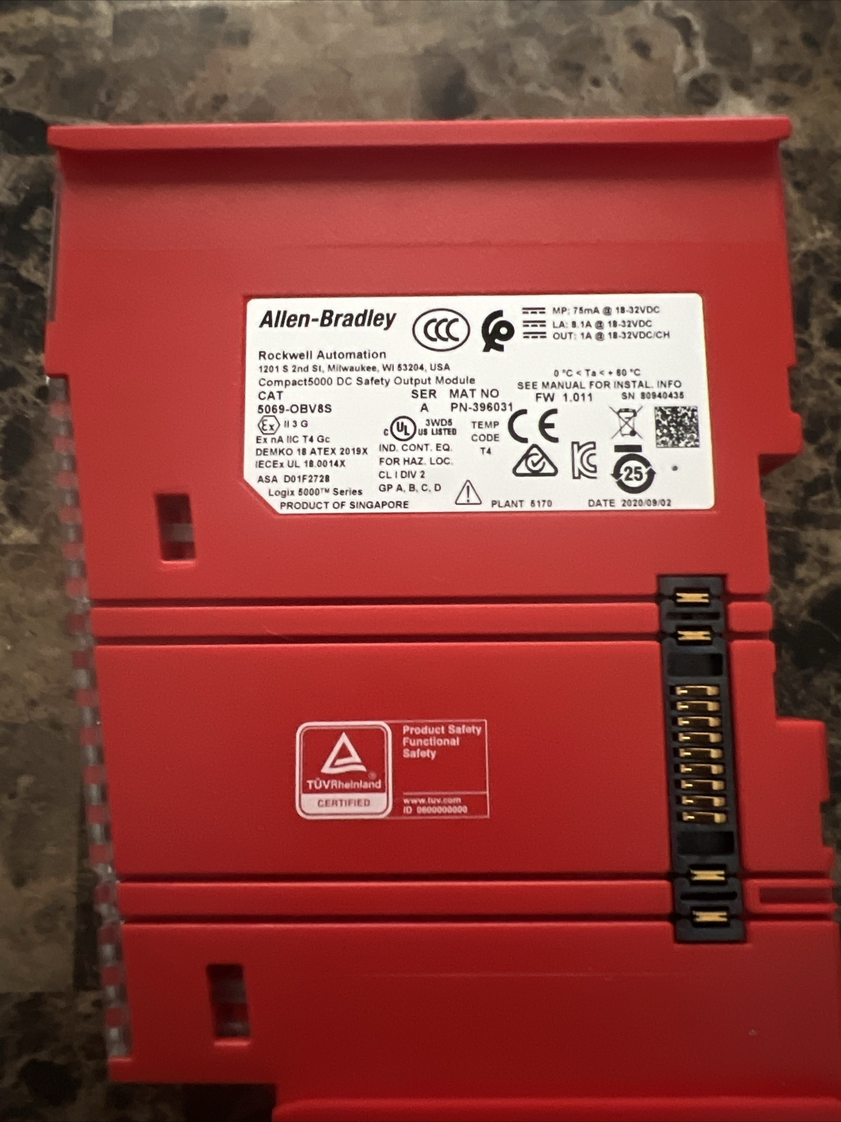 Allen-Bradley CompactLogix 5000 8 Channel 24VDC Safety Configurable ...