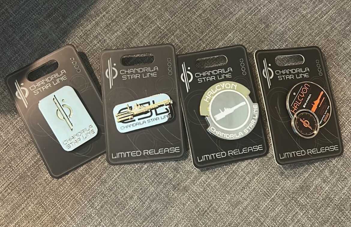STAR WARS Galactic Star Cruiser Pins Halcyon Pin Set | eBay
