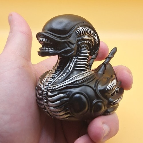 Xenomorph Alien Duck Unoffical Statue Figure Figurine Black | eBay