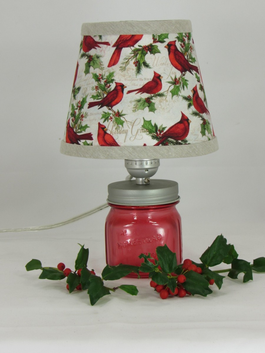Red Cardinal Porcelain Table Lamp