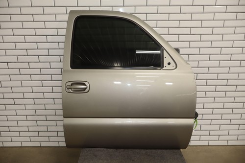 99-06 Chevy GMC Truck SUV GMT800 Passenger Right Front Door -Pewter ...