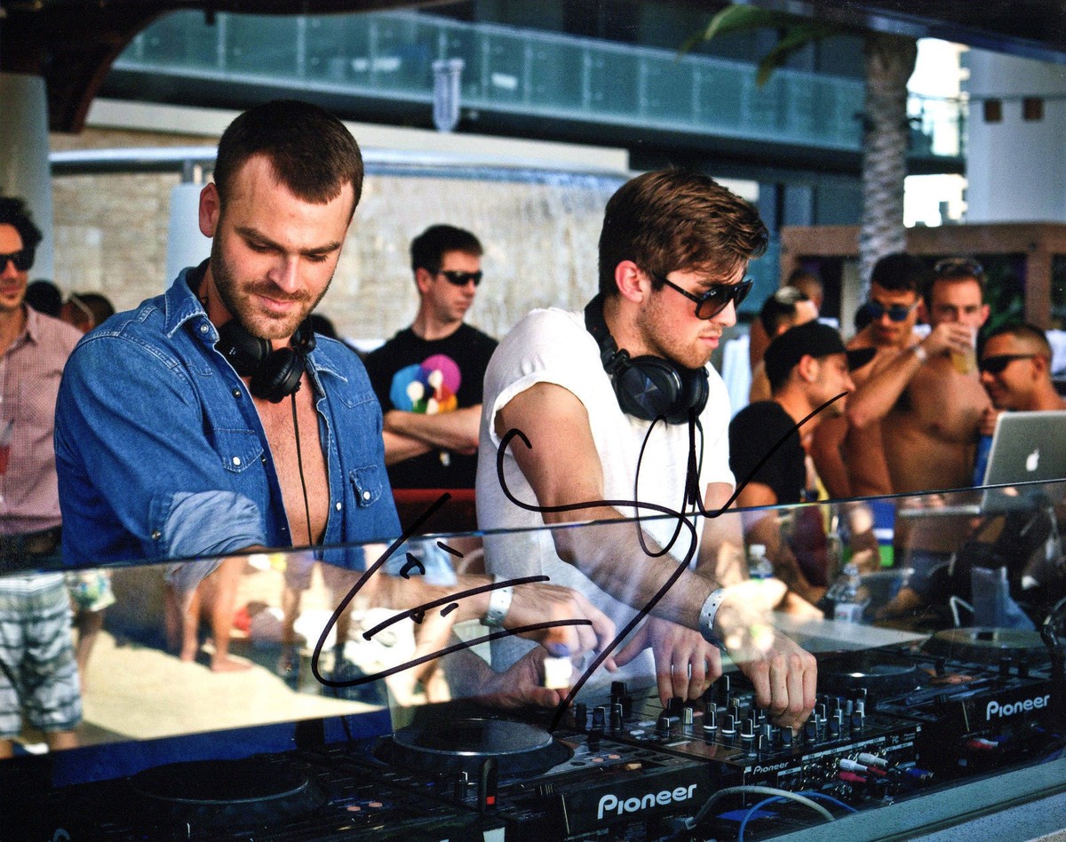 The Chainsmokers Dj