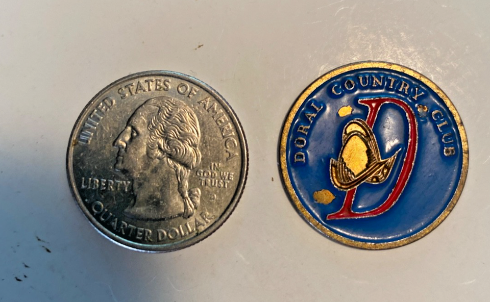 DORAL COUNTRY CLUB, SOUTH FLORIDA. 1"-coin style Ball Marker, Original ...