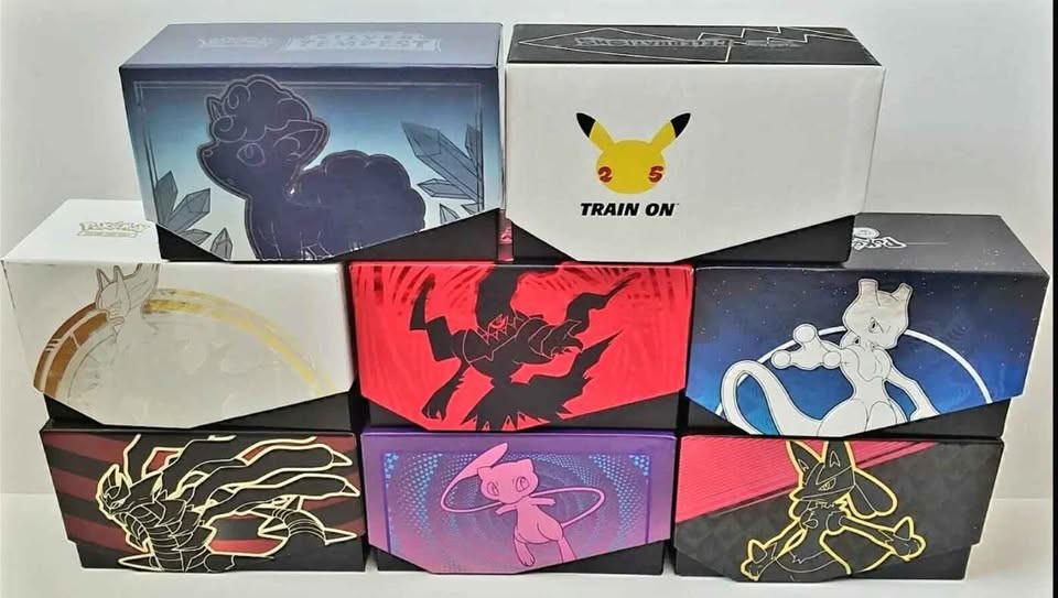 Pokemon Collection Huge ETB Lot Charizard Ex/VMAX 275+ Cards + 25 Holo ...