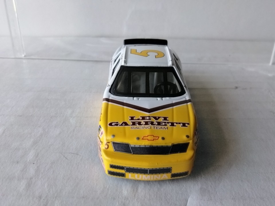 Ricky Rudd 1/64 1990 #5 Levi Garrett Chevy Lumina w/ Collector Card ...