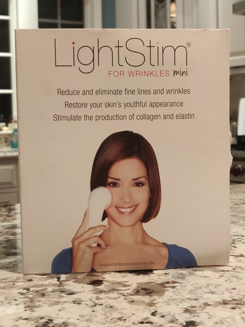 LightStim Mini for Wrinkles Handheld LED Light Therapy Device for sale ...