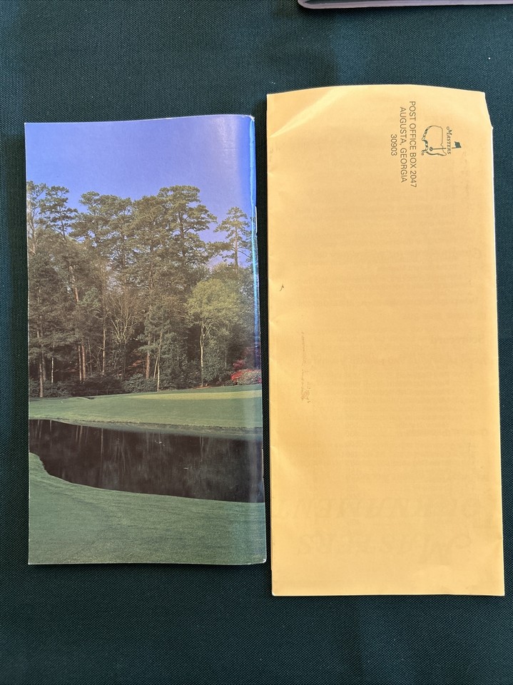 2001 Masters Spectator Guide Won by Tiger Woods 2nd Masters Win ...