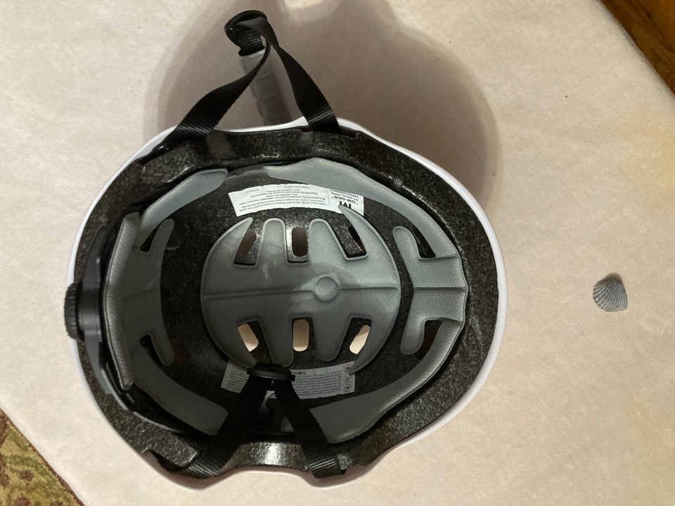 Outdoor Master Skateboard Helmet Adults Medium Cycling Skating White ...