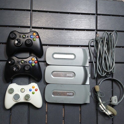 Lot Of Xbox 360 Accessories - 3 Controllers, Hard Drives & More - Parts ...
