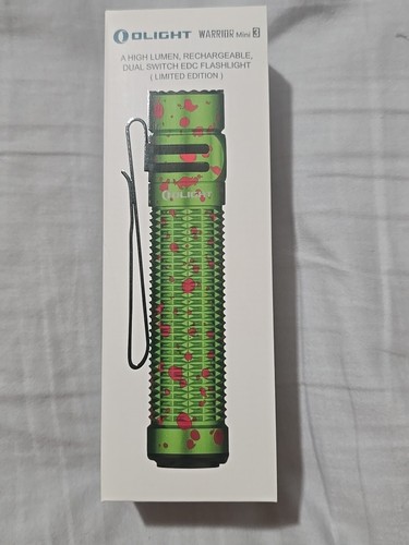 LIMITED OLIGHT ZOMBIE GREEN WARRIOR MINI 3 RECHARGE LIGHT /BATTERY/ MCC ...