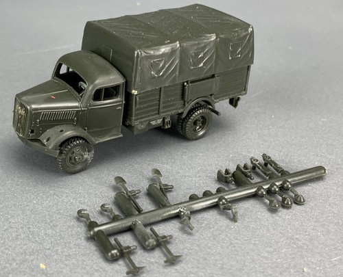HO ROCO MiniTanks WWII German Army 4x4 Opel Blitz Truck A 3t HO5231 | eBay