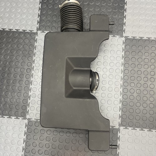 2015 - 2020 CHEVROLET TAHOE ENGINE AIR CLEANER OUTLET DUCT HOSE OEM ...