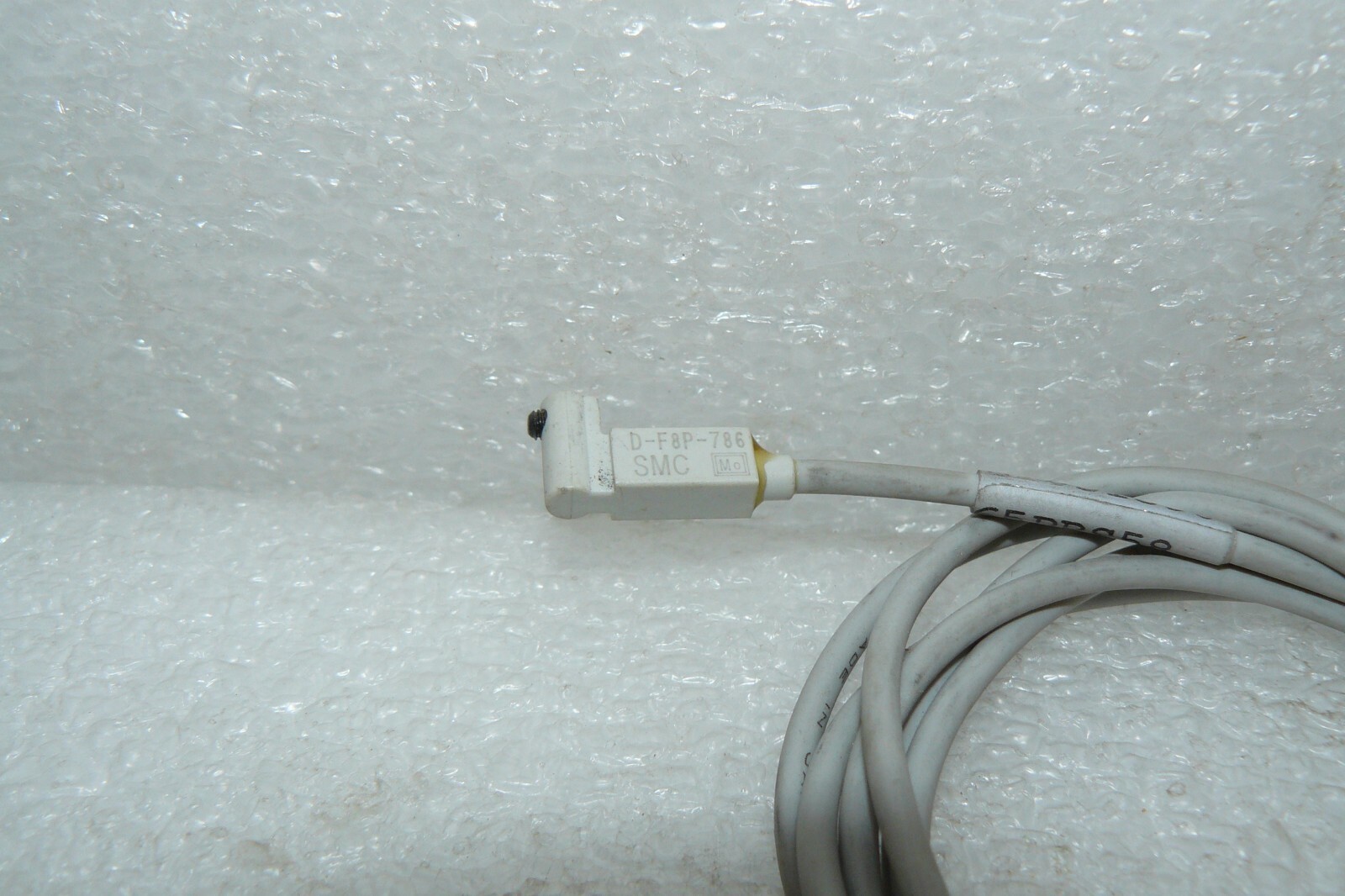 SMC D-F8P-786 REED AUTO SWITCH WITH 3 PIN CONNECTOR | eBay