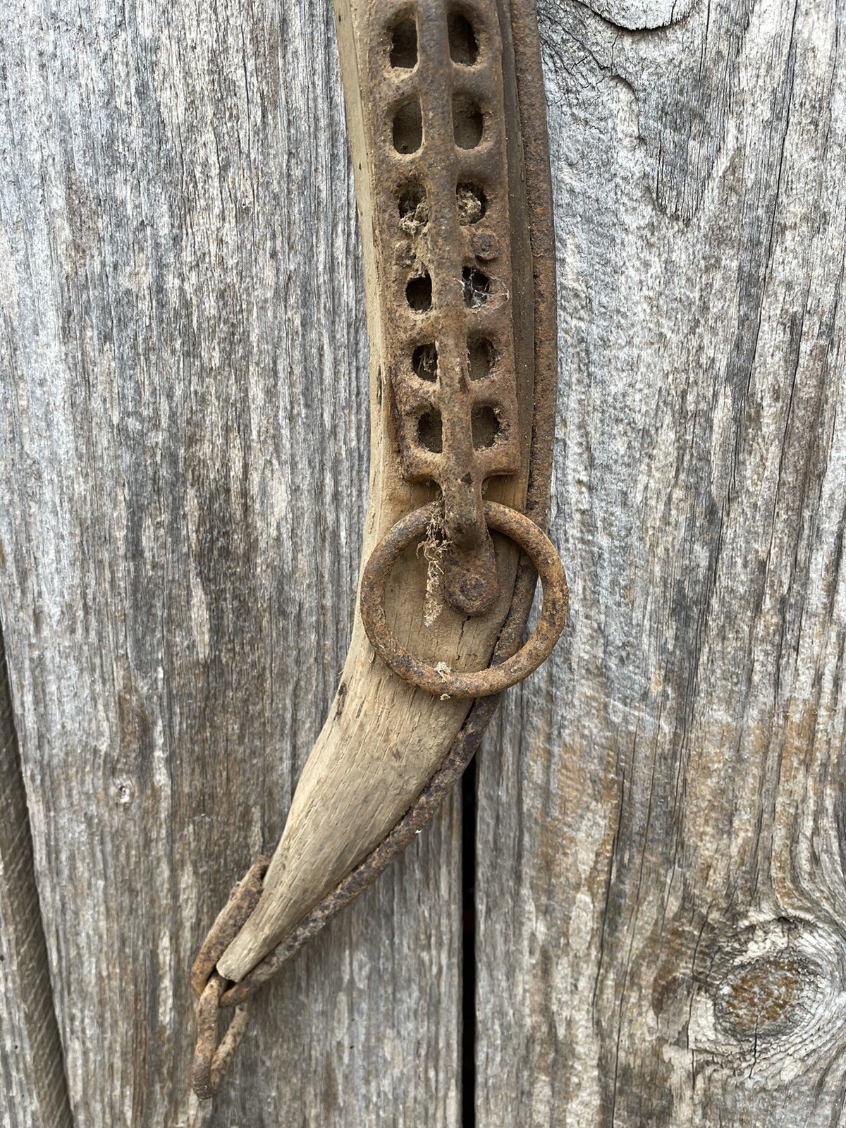 Vntg Pair 26.5”Primitive Horse Hames Collar Harness Cast Iron Wood ...