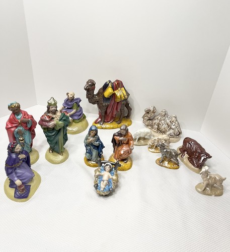Vintage Atlantic Mold Hand Painted Ceramic 14 Piece Nativity Set ...