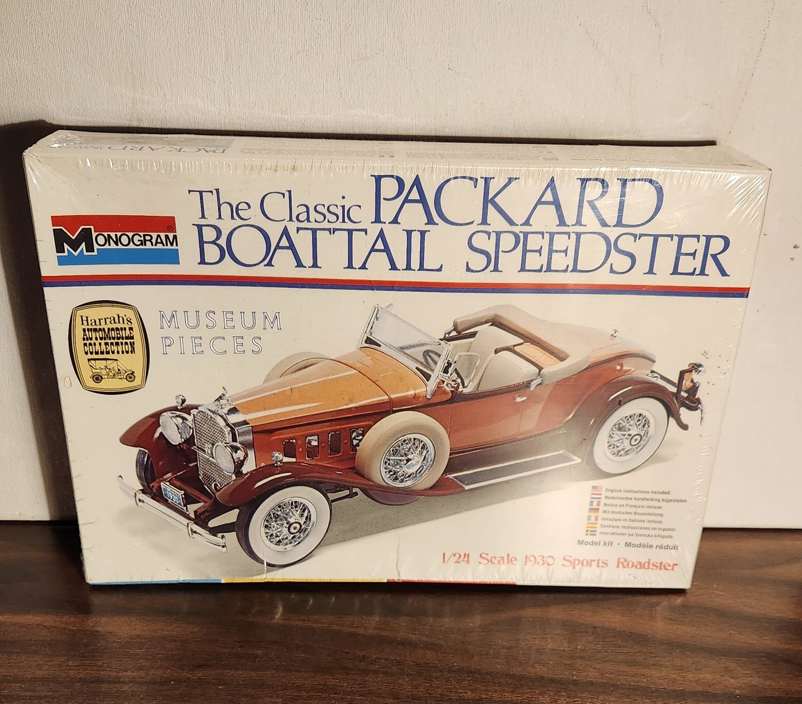 MONOGRAM The Classic Packard Boattail Speedster 1930 1:24 Model Kit New ...