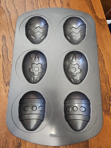 Wilton 16-1/2" x 10-1/4" Easter Holiday Baking Pan Non-Stick Egg Shapes ...