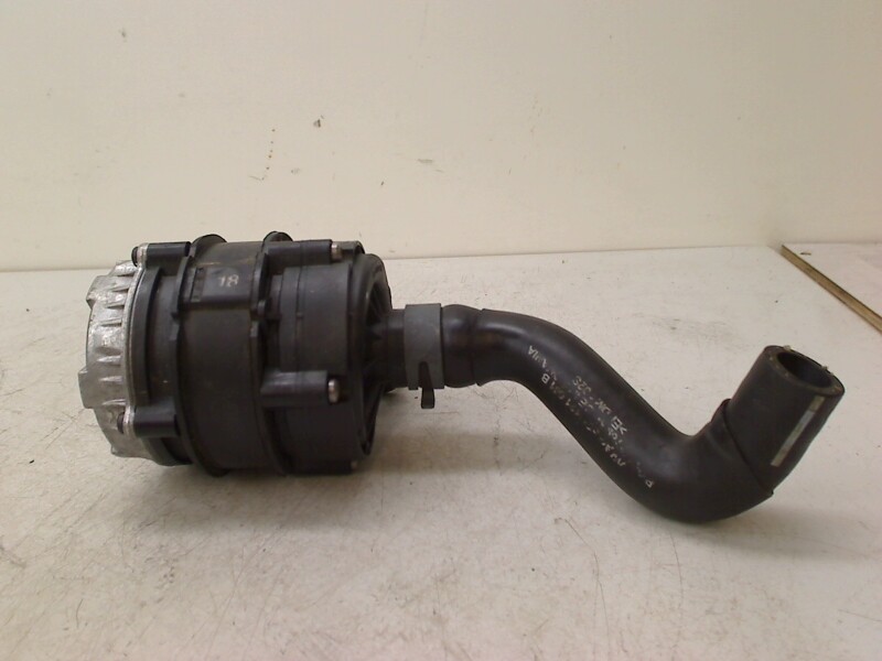 04L965567 WASSERPUMPE WATER PUMP Volkswagen Passat Variant (3G5) 2016 ...