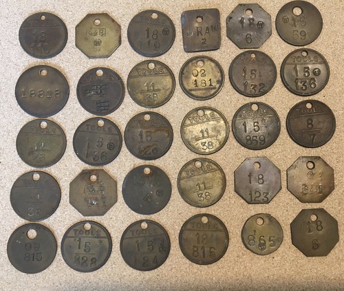 30 x VINTAGE/ ANTIQUE BRASS AND COPPER “TOOLS” ENGINEERING MINERS ...