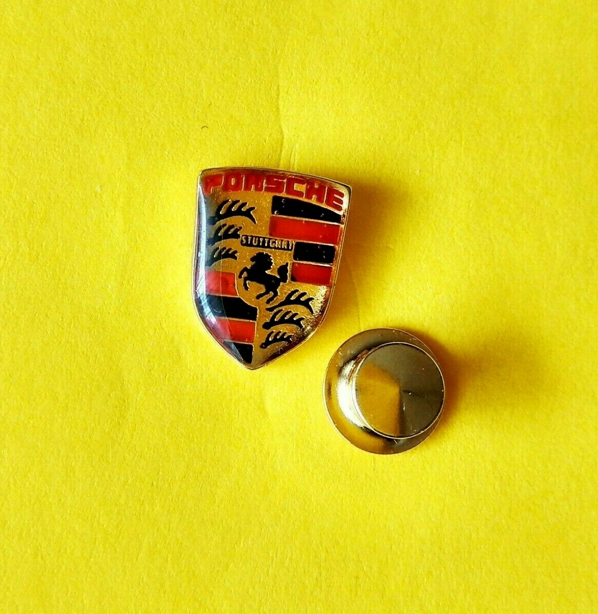 Pins Porsche d’occasion | Plus que 3 à -70%