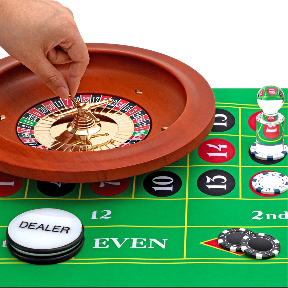 Roulette Wheel Game Set Include 11'' Solid Wood Roulette Wheel 35 x 16 ...