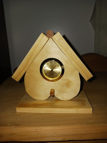 Quartz Mantle Clock. Handmade Poplar Bird House Clock | eBay