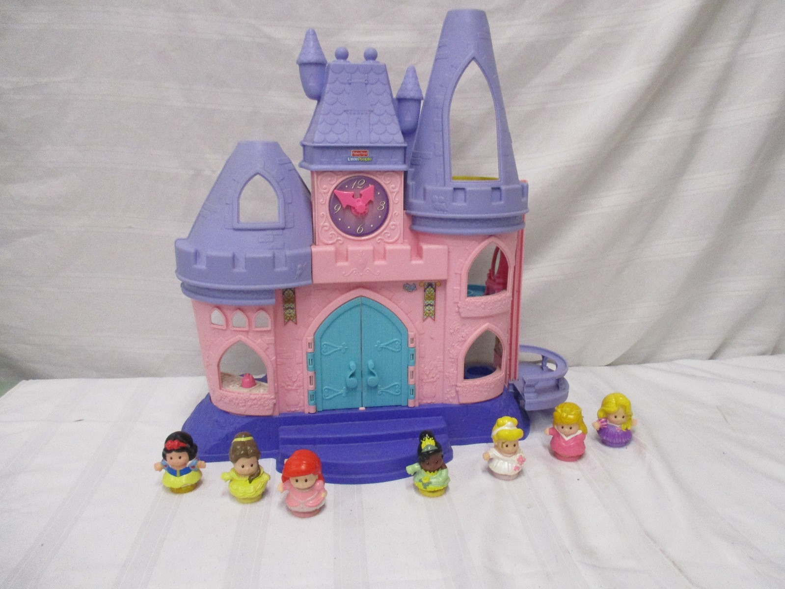Fisher Price Little people Princess palace characters pink purple fun ...