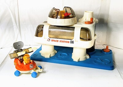 PlayMates PlayWorld Space Station 1984 Play Set And Vehicle Vintage | eBay