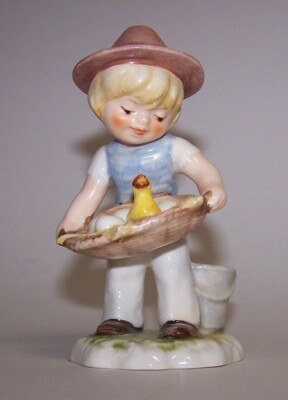 Vintage Goebel Boy Figure 4.5" Tall Stamped 1978 Great Condition W ...