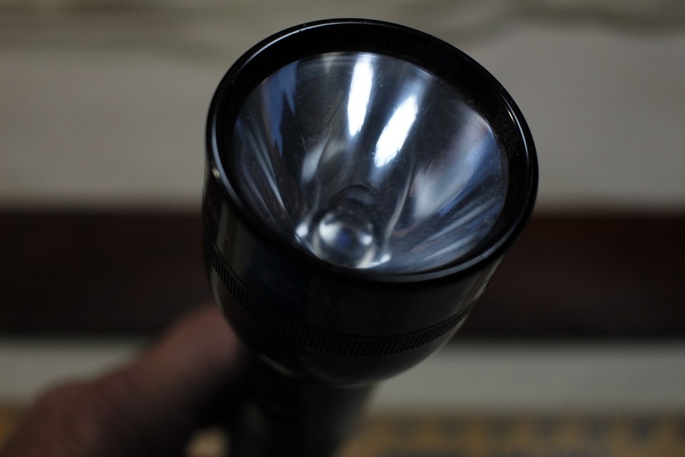 MAG-LITE MAGLITE FLASH LIGHT 12 1/2 INCH 3D CELL Black | eBay