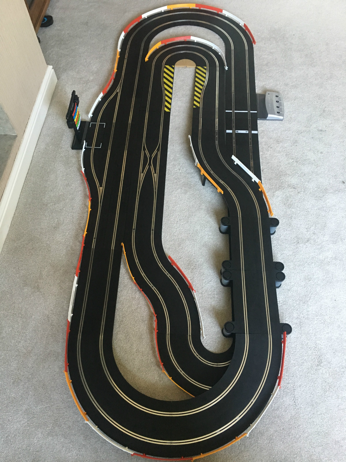 Scalextric Digital Layout with Pit Lane & Game / Double Hairpin & 2 ...