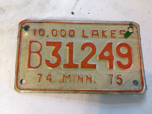 VINTAGE 1974-75 MINNESOTA MOTORCYCLE LICENSE PLATE B31249 orange cream ...