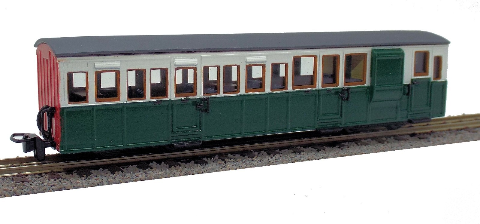 Fourdees Ltd Ffestiniog Railway Carriages 11 and 12 009 / OO9 Scale Kit ...