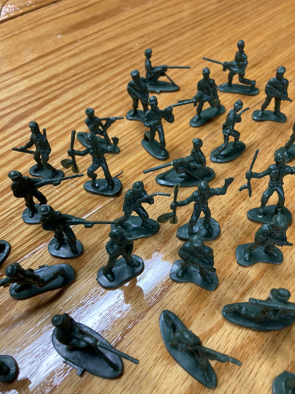 Lot of 58 Green Plastic Mini Army Men 1" Inch Bulk Action Figures Toy ...