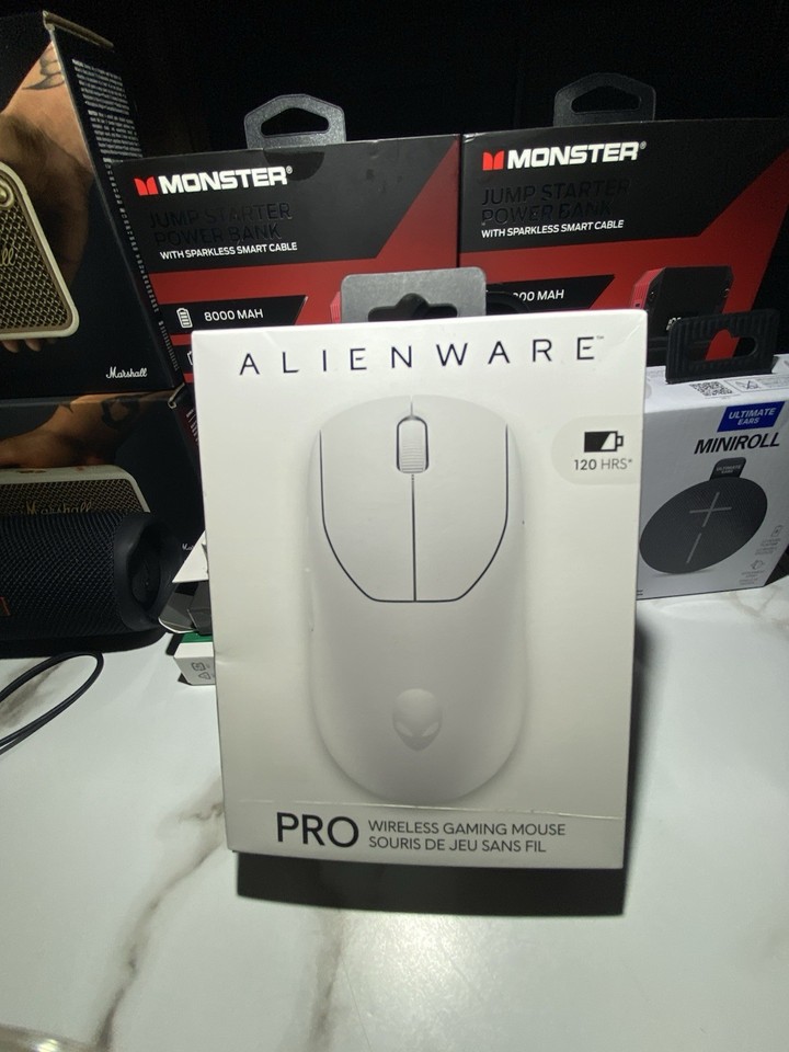 Alienware Pro Wireless Optical Gaming Ambidextrous Mouse - Lunar Light ...