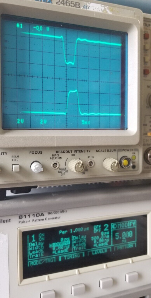 Agilent 81110A 330MHz Dual output Pulse Generator PERFECT COND 2x81112A ...