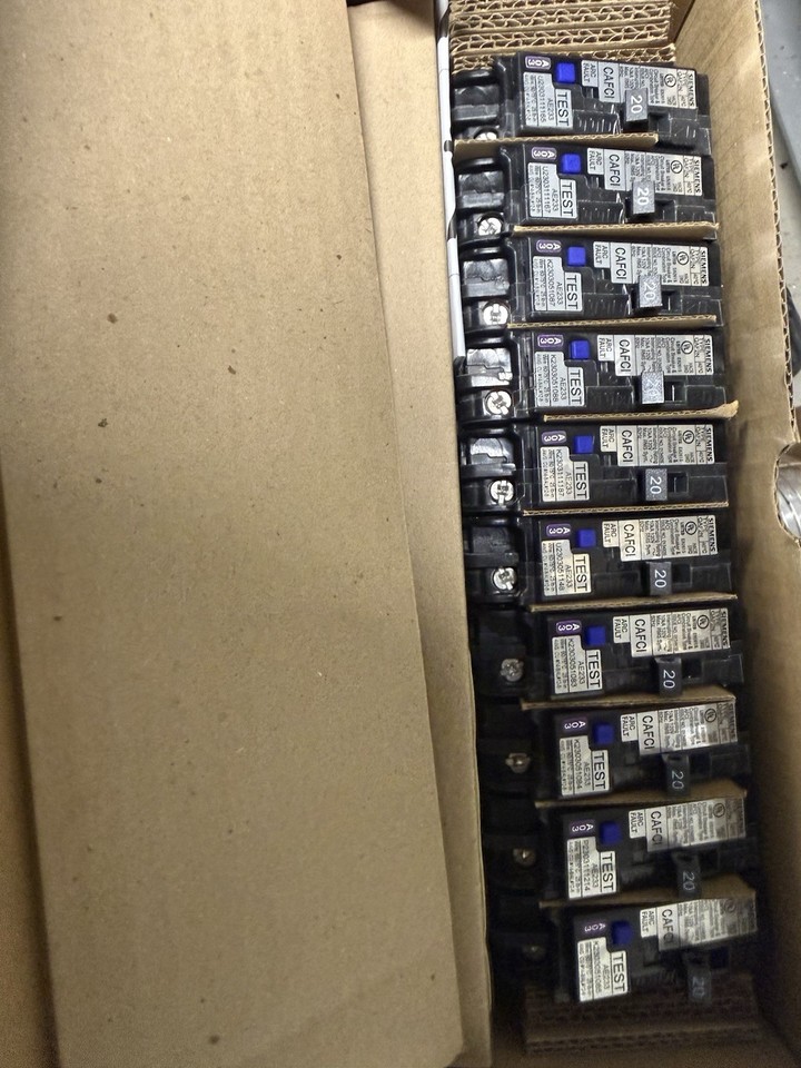 LOT OF 10 SIEMENS QA120AFCN 20A AMP AFCI PLUG ARC FAULT NEUTRAL BREAKER ...