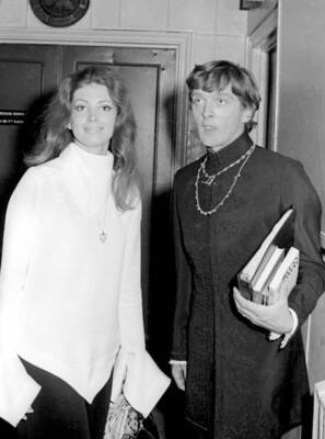 Gayle Hunnicutt David Hemmings sighted backstage at the Ed Su- 1968 Old ...