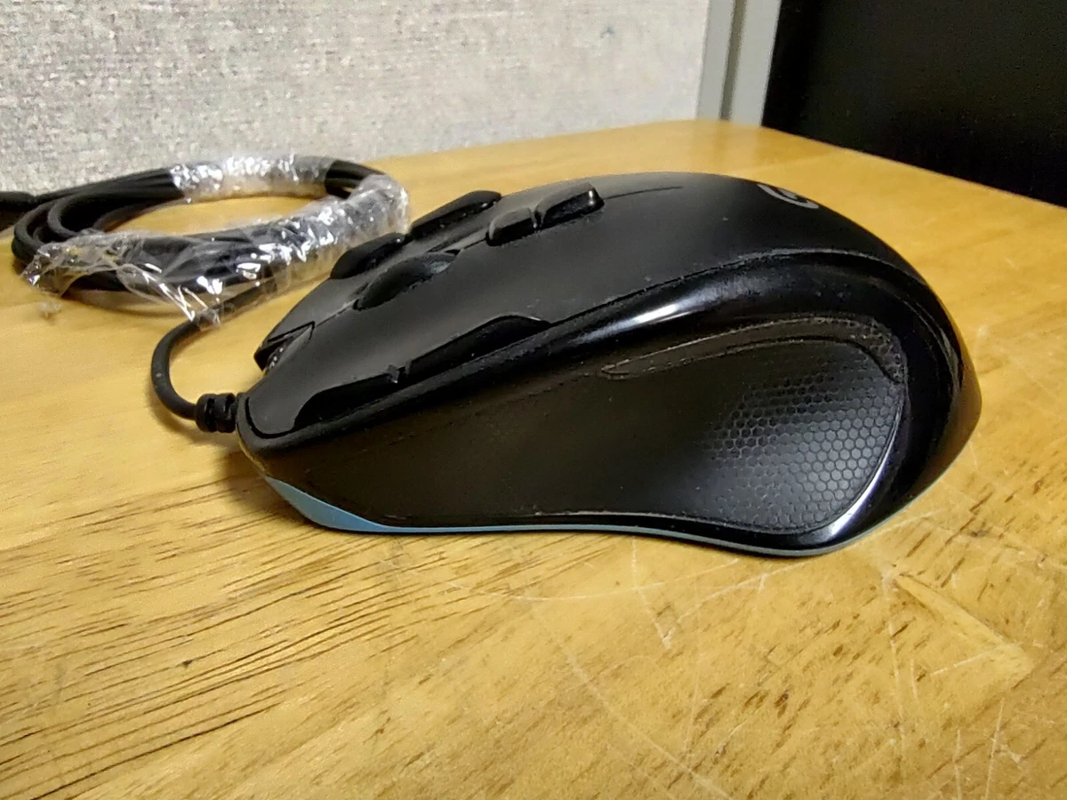 Logitech G300 Size