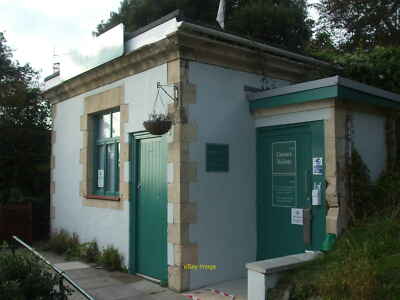 Photo 12x8 Pier Copse toilets Clevedon The small enclosure of Pier ...