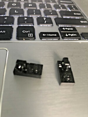 LEGO 30383 BLACK HINGE PLATE 1 x 2 LOCKING WITH 1 FINGER ON TOP QTY 2 ...