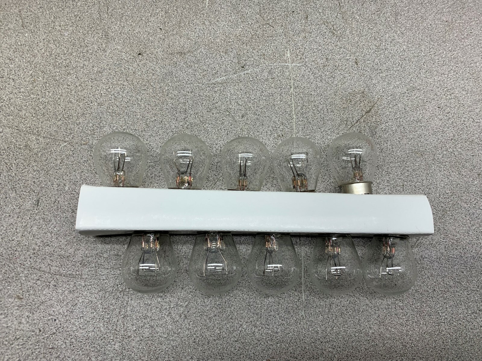 BOX OF 10 NEW IN BOX EIKO BULB 2507 | eBay